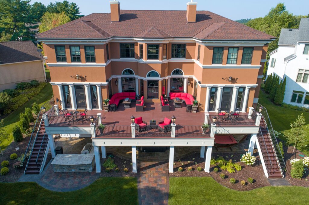 Woodbury – Delightful Deck Redesign - AMEK